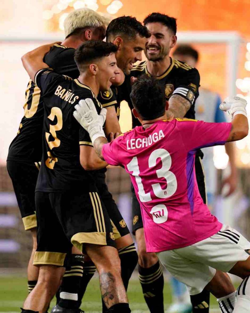 El Ultimate Móstoles lidera la Kings League tras la primera jornada